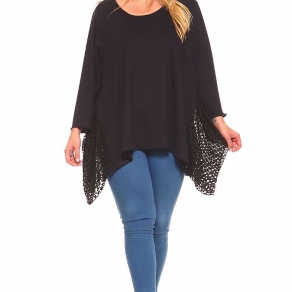 Simplicitie Inc. | Tops | Plus Size Tunic With Lace | Poshmark